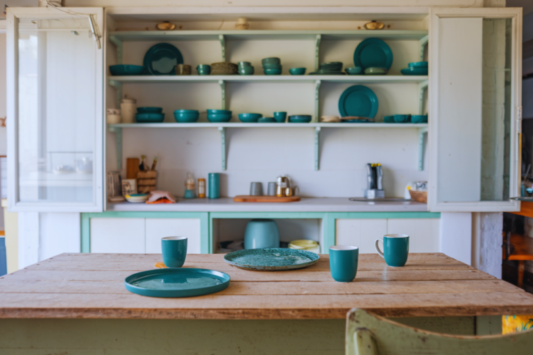 20 Fab Ideas to Bring Some Teal Magic into Your Kitchen - Curated ...