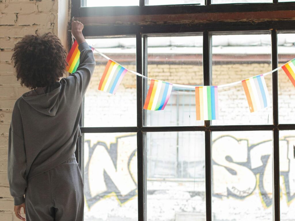 25 Pride Month Summer Decorations That Are Simple and Spectacular ...